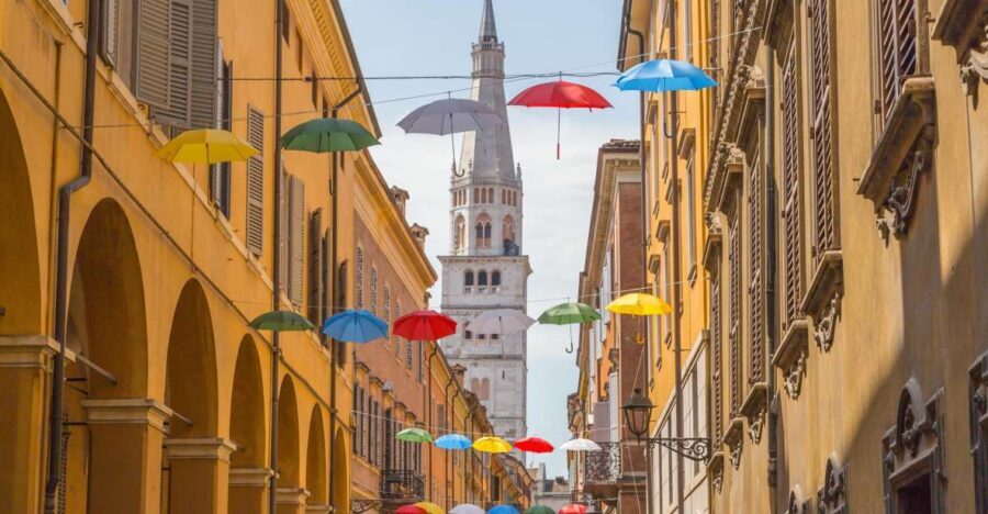 Modena: 2-Hour Private Walking Tour - Navigating the Practicalities