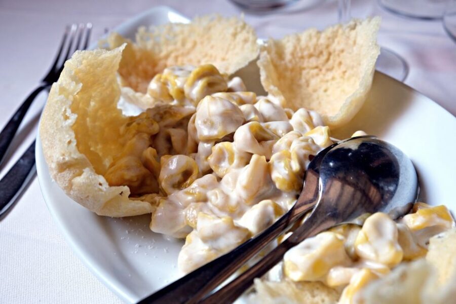 Modena: Home Cooking Class Tagliatelle and Ragu and Tiramisu - What to Expect from Your Modena Cooking Adventure