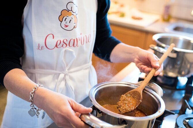 Modena Walking Tour & Traditional Cooking Class with Wine - Detailed Review of the Modena Walking & Cooking Tour