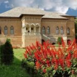 Mogosoaia Palace & Snagov Monastery: Private tour from Bucharest - The Value of a Private Tour