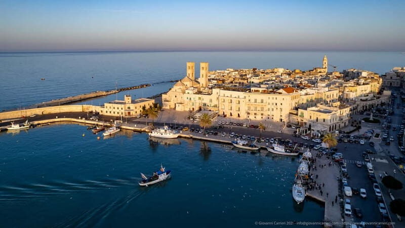 Molfetta: tour of the main attractions of Molfetta - Panoramic Viewpoints: Seeing Molfetta from Above