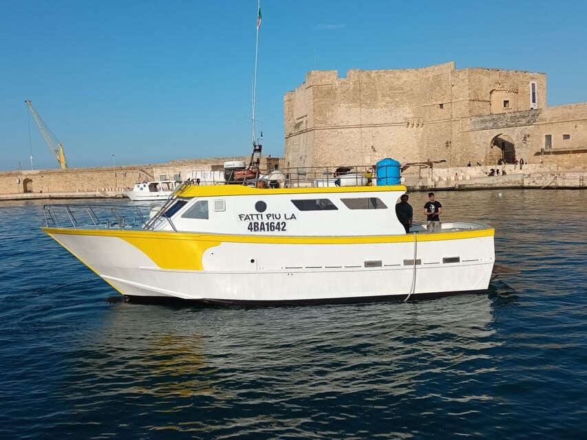 Monopoli: Polignano a Mare fishing Tour with Aperitif - Key Points