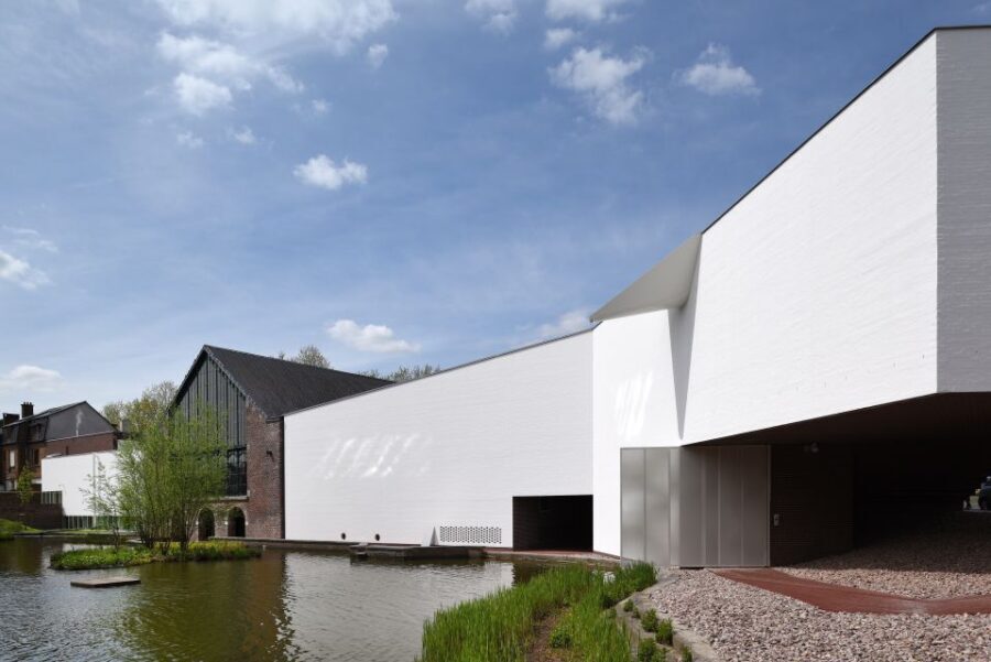 Mons : the Mons Memorial Museum - The Experience: What You Can Expect