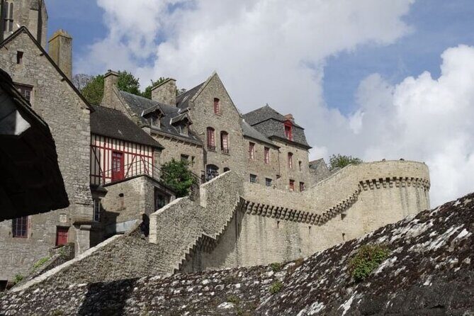 Mont-St-Michel: Shared Tour (10 max) "Abbey Ticket Included" - The Core Itinerary: What’s Included