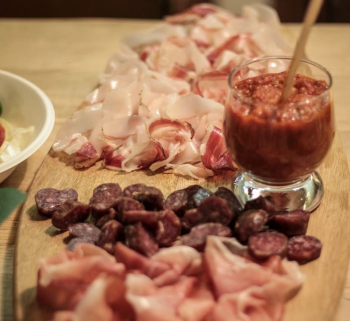 Montepulciano: Guided Walking Tour and Food Tasting - Food Tasting Highlights: Simple, Well-Chosen Flavors