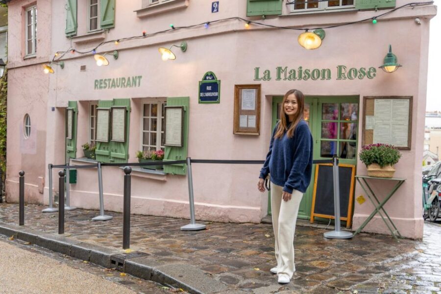Montmartre Sacre Coeur area photoshoot by Paris photographer - Breakdown of the Itinerary