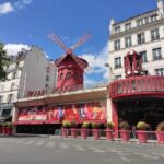 Montmartre Walking Tour with a Local Guide - The Tour Itinerary: What to Expect