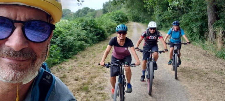 Montone: e-bike tour of the medieval village and visit to a winery - An Authentic Taste of Umbria with a View