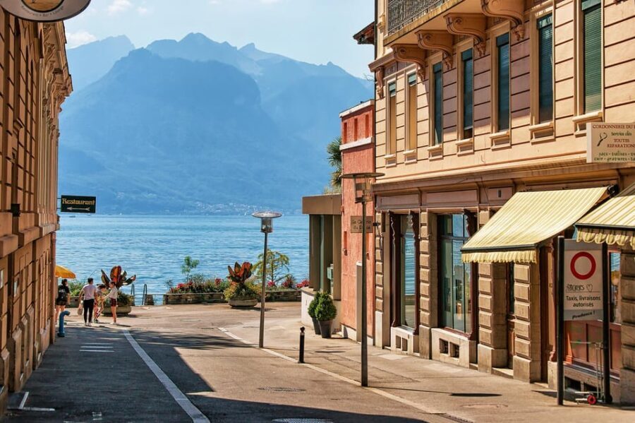 Montreux: Tracing the Legacy of a Rock Icon with a Local - Exploring Montreux’s Scenic Streets and Neighborhoods