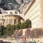 Montserrat: 6-Hour Tour with a Choice of 3 Levels of Hiking - The Three Hiking Options: Tailoring the Challenge