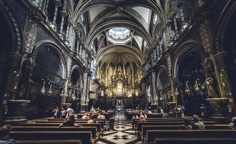 Montserrat Small-Group Tour from Barcelona with Abbey Visit - The Breakdown: Advantages and Considerations