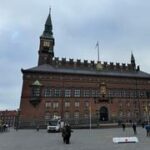 Mop in the heart of Copenhagen - private guided tour in French - Practicalities and What to Expect