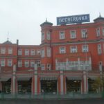 Moser Glassworks and Jan Becher Museum and Karlovy Vary Private Tour from Prague - Moser Glassworks: The Art of Czech Glassmaking