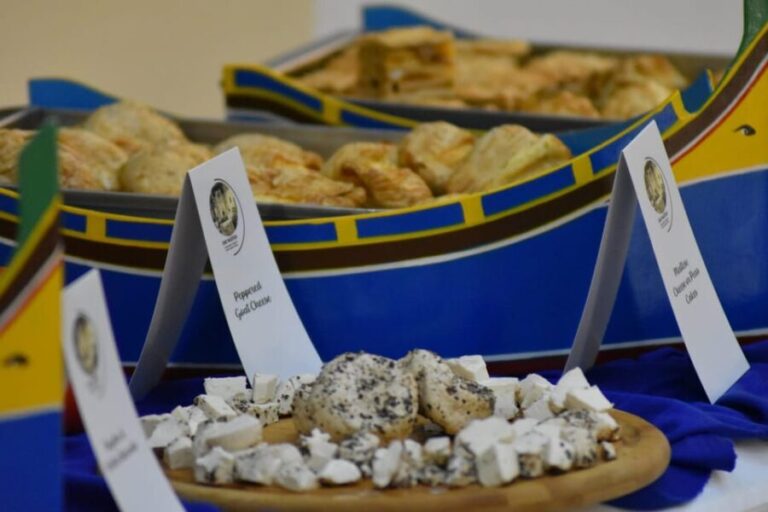 Mosta: City Highlights Tour with Buffet Lunch - Authentic Insights from Previous Travelers
