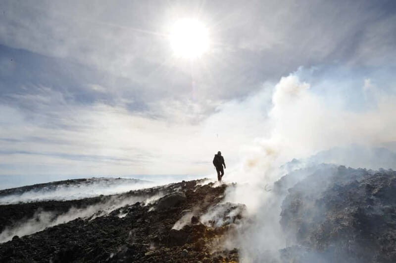 Mount Etna: Central Crater (3340mt.) with cable car and jeep - The Full Experience: What You Can Expect