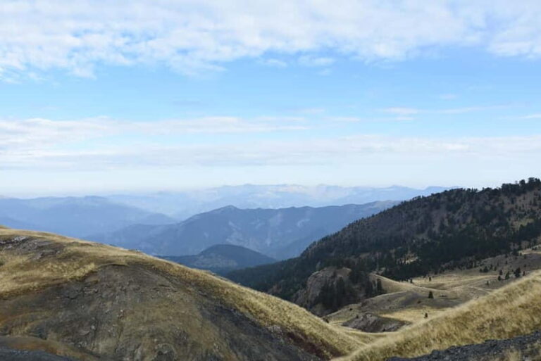 Mount Smolikas: 3-day hiking trip to Drakolimni and peak - The Highlights: Drakolimni and the Mountain Summit