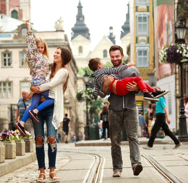 Munich: Friendly History for Family with Kids Guided Walking - Authentic, Practical, and Fun