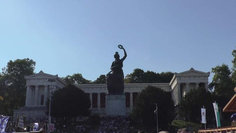 Munich: Oktoberfest Guided Tour for Beginners - What Makes This Tour Good Value?