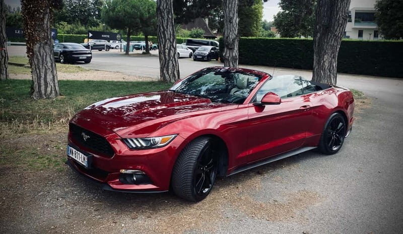 Mustang Paris Tours - Exploring Mustang Paris Tours: Style Meets Sightseeing