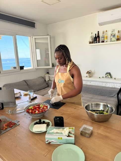 Mykonos Cooking Class Experience for Cruise Travelers - Exploring the Heart of the Mykonos Cooking Class