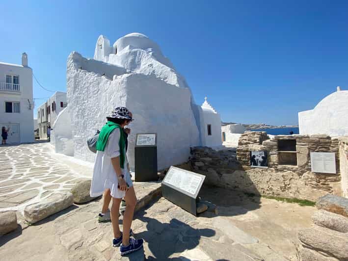 Mykonos: Old Town Private Treasure Hunt & Tour w/ Food Stops - Who Should Consider This Tour?
