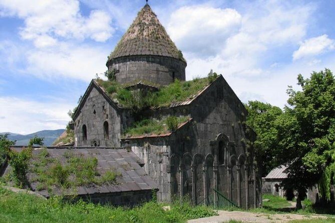 Mysterious Zarni Parni and Sanahin, Haghpat Monasteries - Haghpat Monastery: A Medieval Center of Learning and Culture