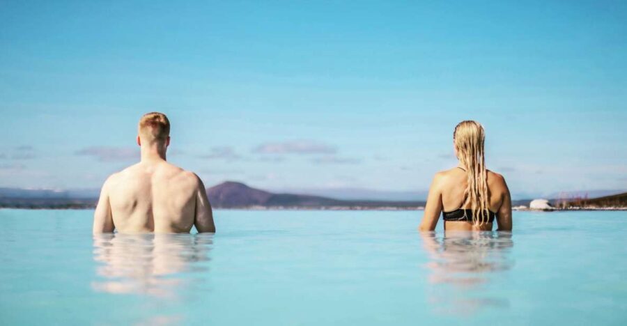 Mývatn: Myvatn Nature Baths Admission Ticket - Enjoying the Geothermal Waters
