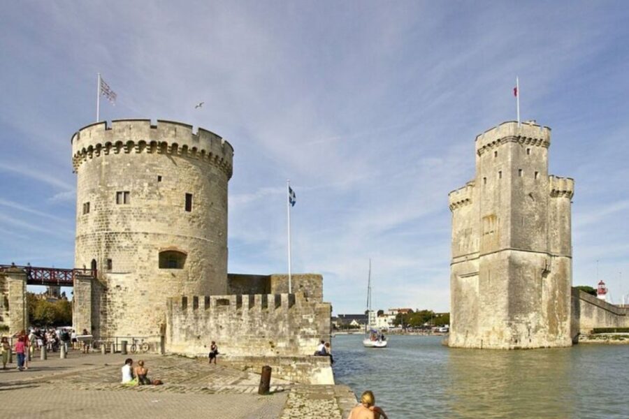 Nantes: Private custom tour with a local guide - A Closer Look at the Itinerary
