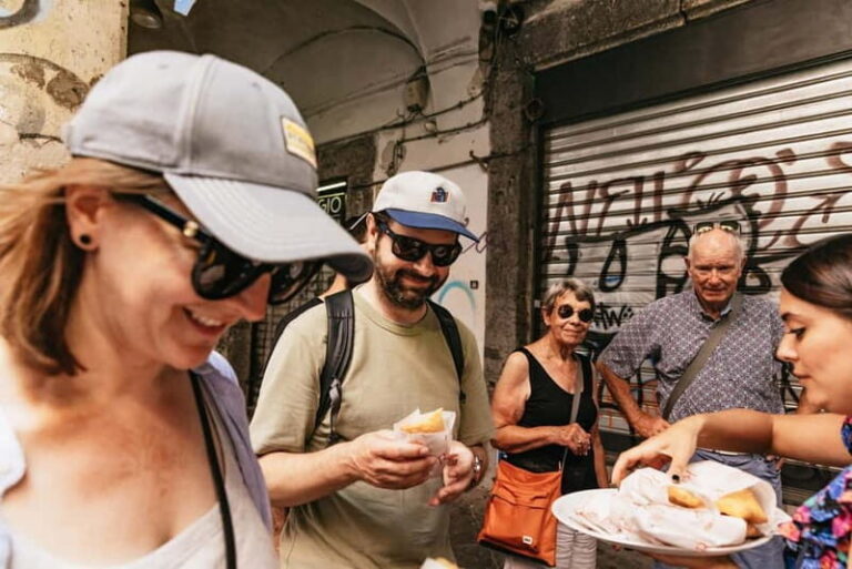 Naples: Guided Street Food Tour with Spritz - Who Should Take This Tour?