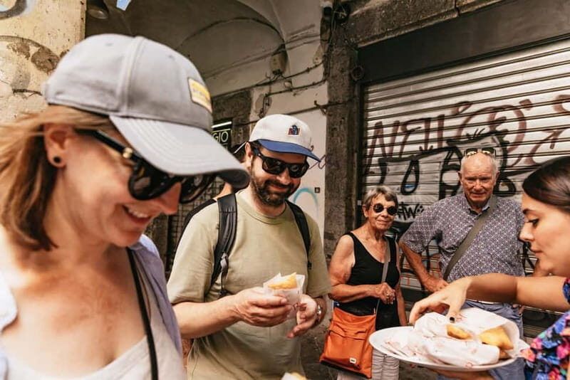 Naples: Guided Street Food Tour with Spritz - Who Should Take This Tour?