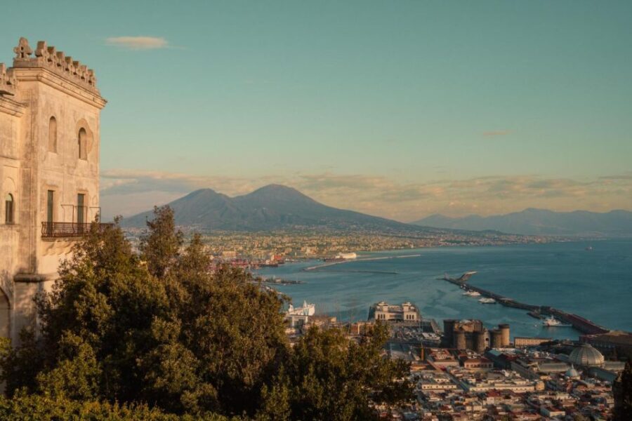 Naples: Insta-Perfect Walk with a Local - A Tour Designed for Flexibility and Comfort