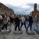 Naples: Pompeii & Herculaneum Tour w/Lunch and Wine Tasting - Deep Dive into the Experience