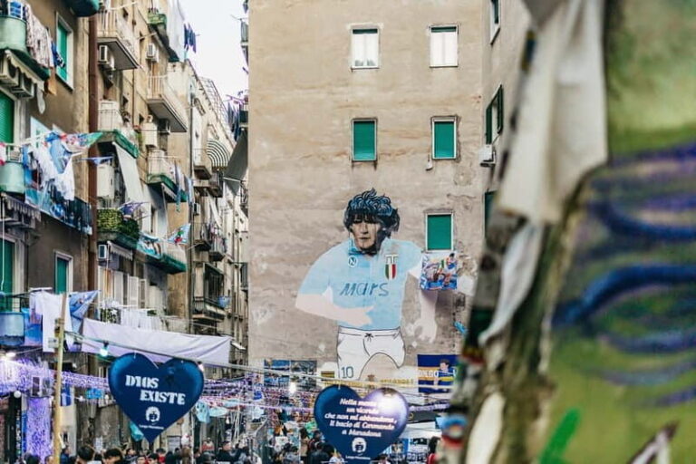 Naples: Spanish Quarters Street Art Tour - What It’s Like to Participate