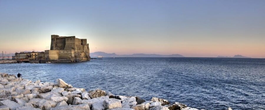 Naples: Tour with Pizza and Sfogliatella Tasting - Exploring the Historic Center