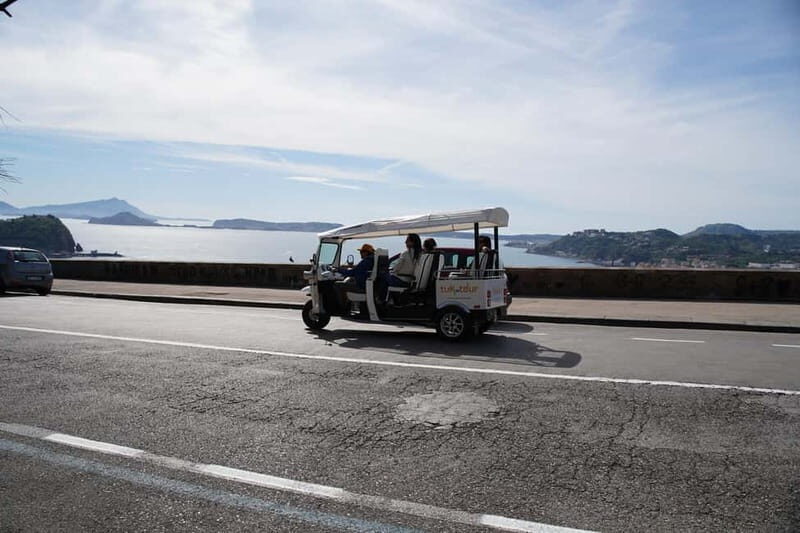 Naples Tuk Tuk Experience: Panoramas and Vineyards. - The Scenic Route: From Mergellina to Posillipo