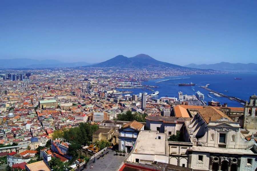 Napoli: shared tour between history and food - Market Visit at Pignasecca