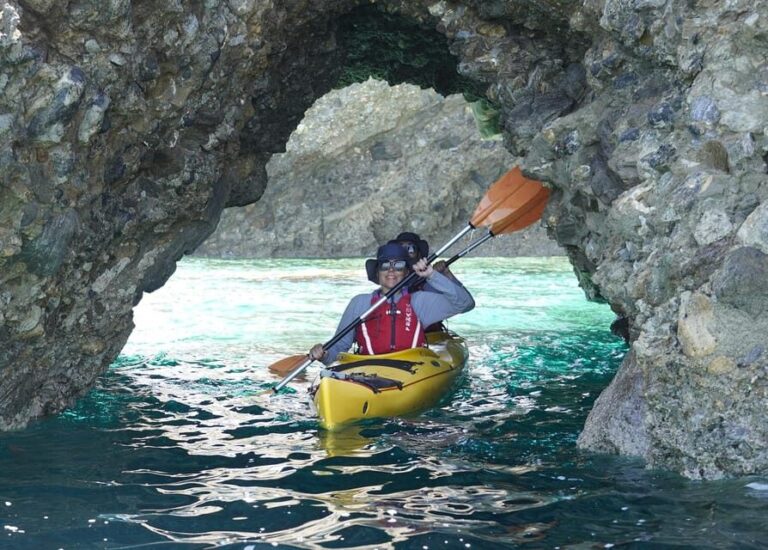 Naxos: Kampos Farm Sea Kayak Tour with Snorkeling & Picnic - Authenticity and Critical Insights