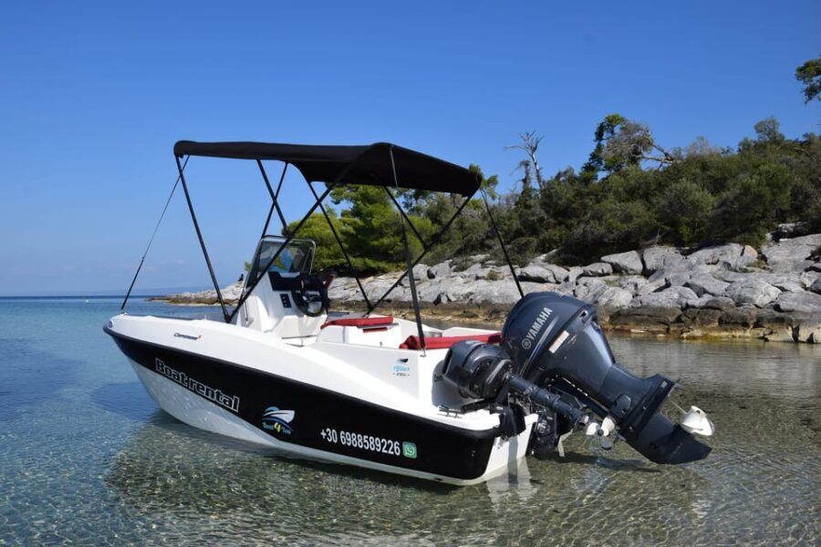 Nea Fokea: Boat Renal without License - The Sum Up: Who Is This Experience For?