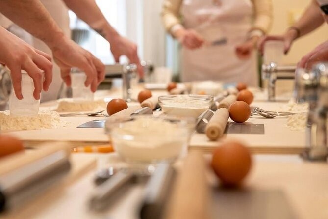 Neapolitan pasta homemade Cooking Lesson - Key Points