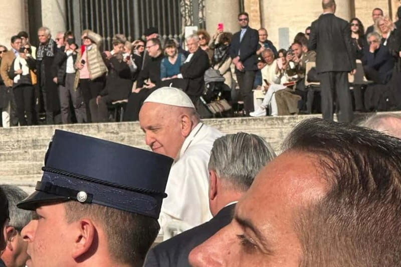 Newlywed couples blessing during Pope Leone XIV audience - A Deep Dive into the Experience