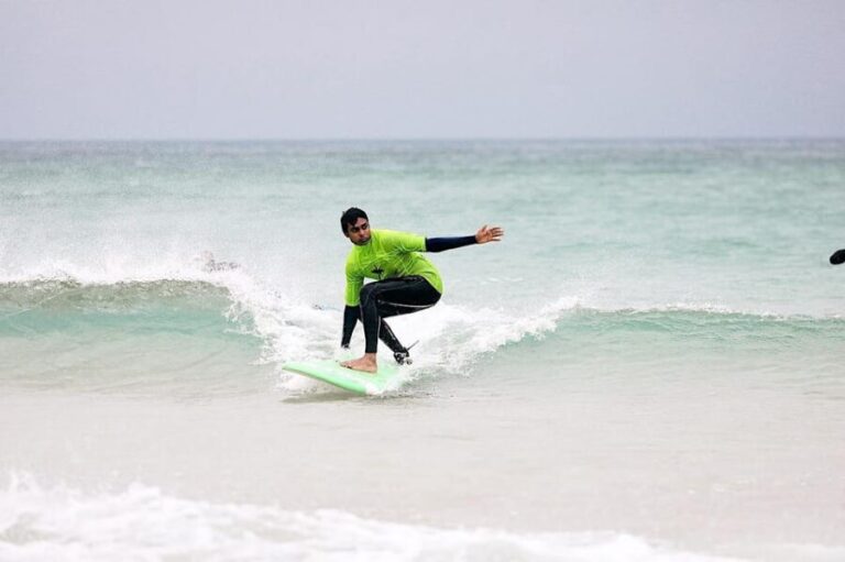 Newquay: 2 hour Surf Experience - For Beginners/Improvers - The Value of Price and Equipment