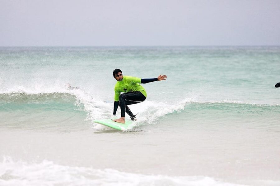 Newquay: 2 hour Surf Experience - For Beginners/Improvers - The Value of Price and Equipment