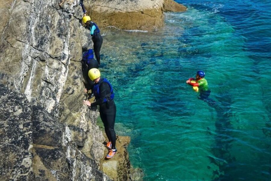 Newquay: Coasteering - The Itinerary in Detail
