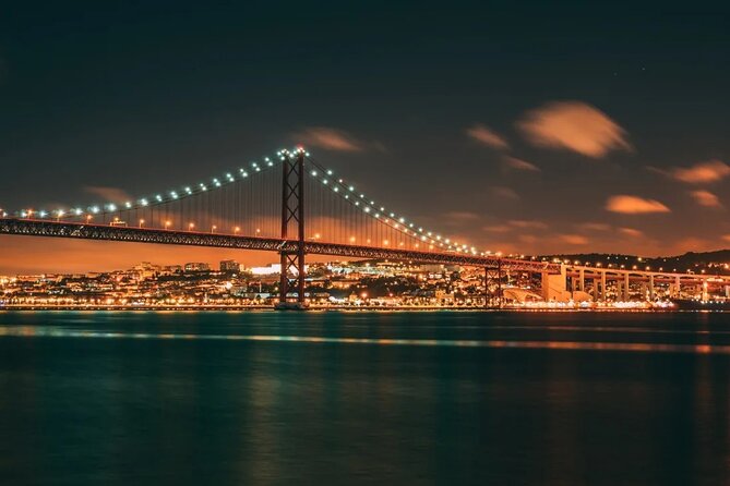 Night Lisbon Private Tour - Key Points