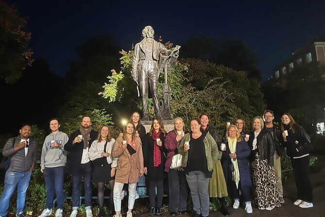 Night PubCrawl Tour in Dusseldorf - Shots and Party! - Breakdown of the Tour Experience