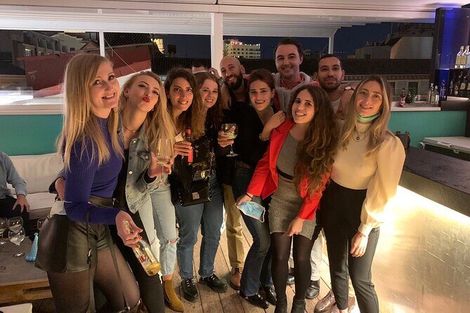 Nightlife Tour - Barcelona Bar Crawl with Flamingos - What to Expect on the Night