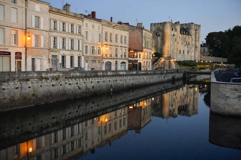 Niort: Guided Walking Tour of the City - The Value of a Guided Tour in Niort