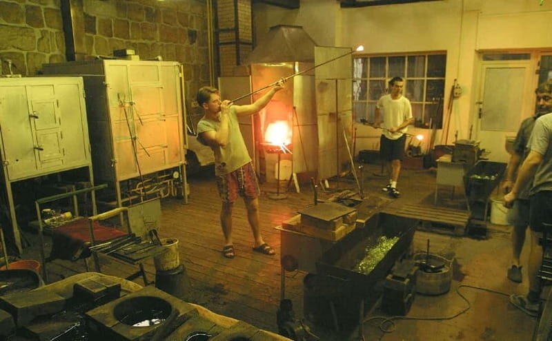 Nizbor Glass Factory Tour - FAQs About the Nizbor Glass Factory Tour