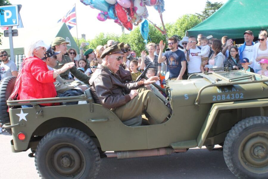 Normandy D-Day Beaches Private Tour US sector from Caen - Cost and Value Analysis