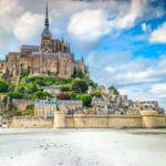 Normandy to Mont-Saint-Michel: Private Tour up to 8 pax per group - Detailed Breakdown of the Experience